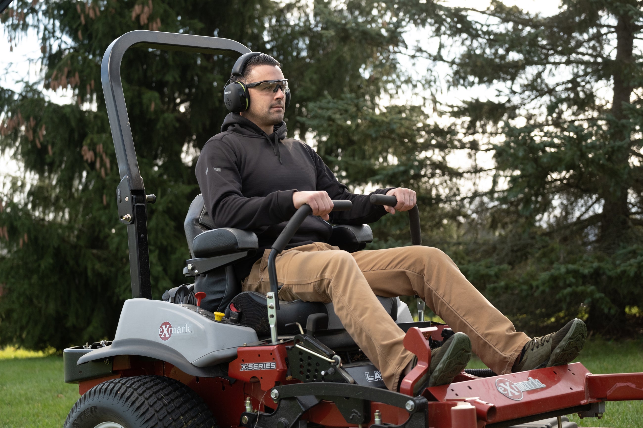 Headphones for Mowing and Lawn Care | ISOtunes®