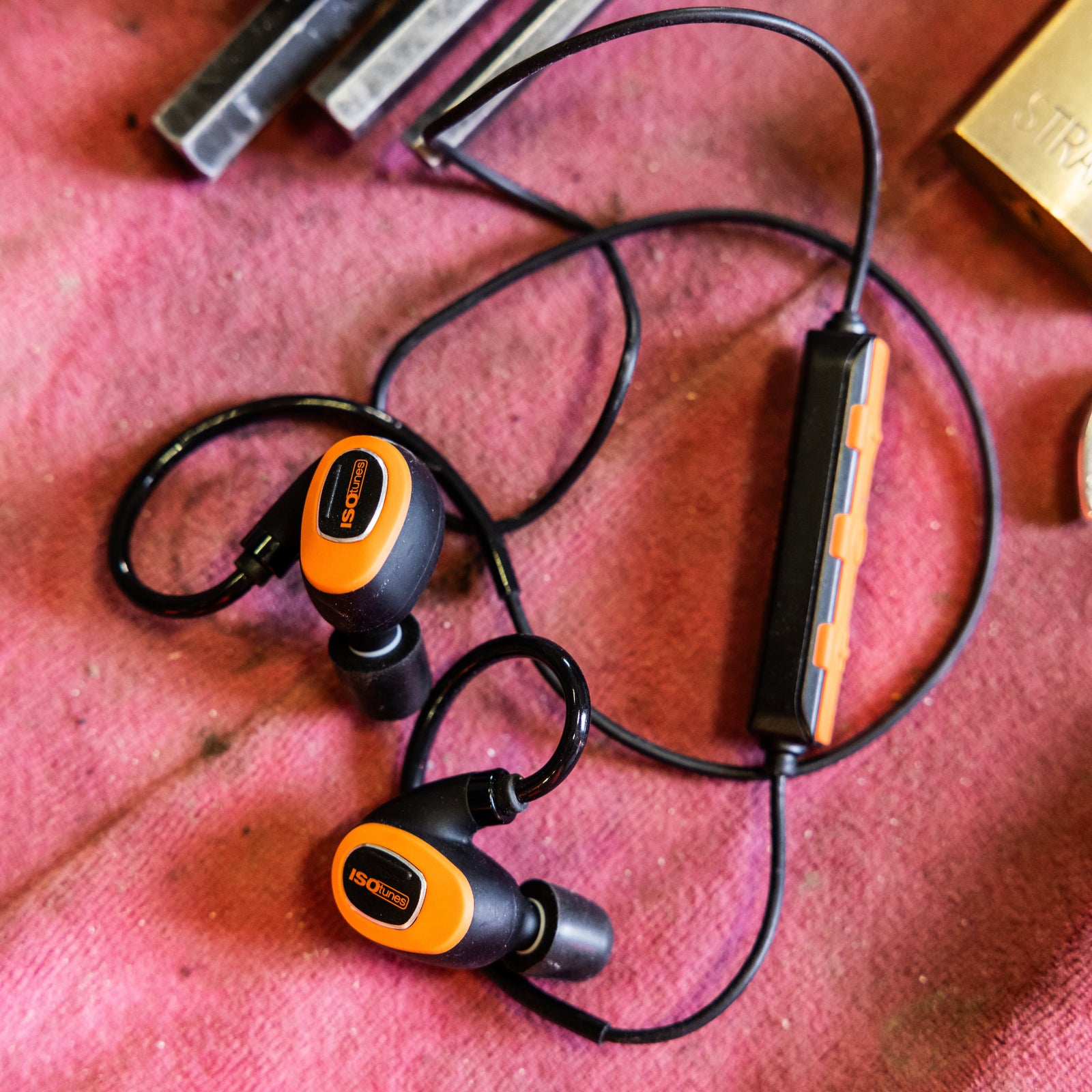 ISOtunes PRO 3.0 Bluetooth Headphones | 27 NRR | IP67 | OSHA-Compliant ...